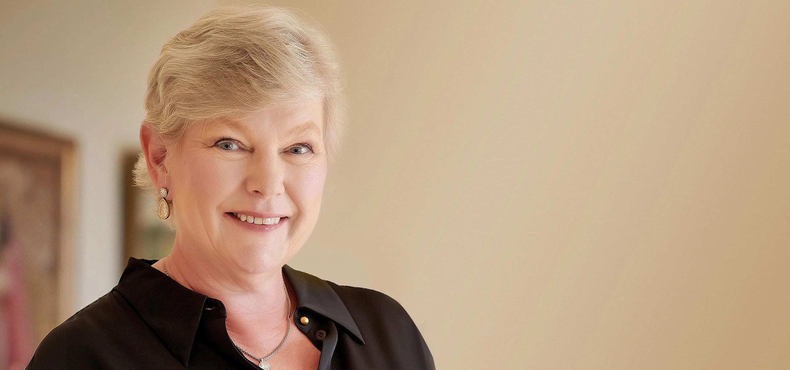 Welcome to the Second Issue of our UK Magazine | Hand Picked Magazine